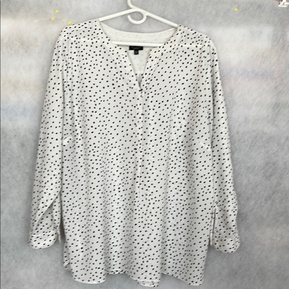 Talbots | Tops | Talbots White With Black Dots Long Sleeve Tunic With ...